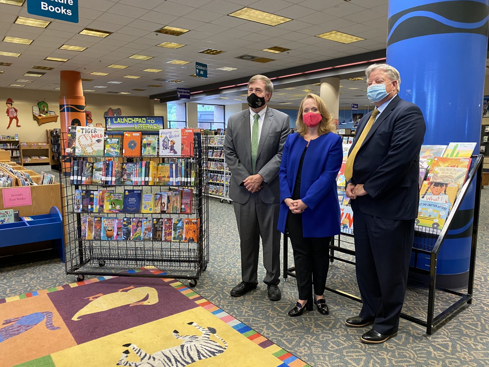 Library Foundation receives joint donation as demand for children’s ...