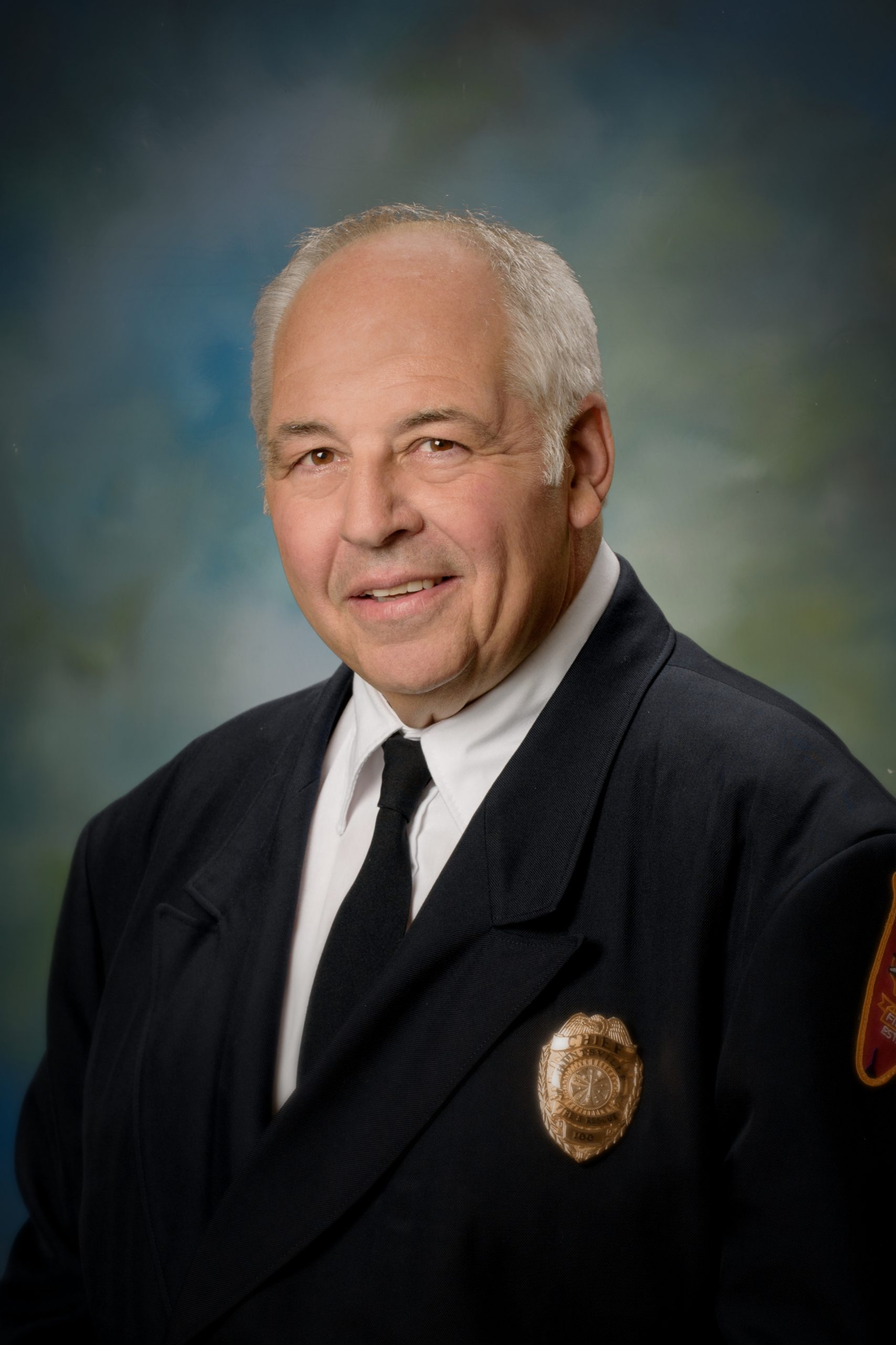 Huntsville Fire & Rescue’s Mac McFarlen to receive ‘Career Fire Chief ...